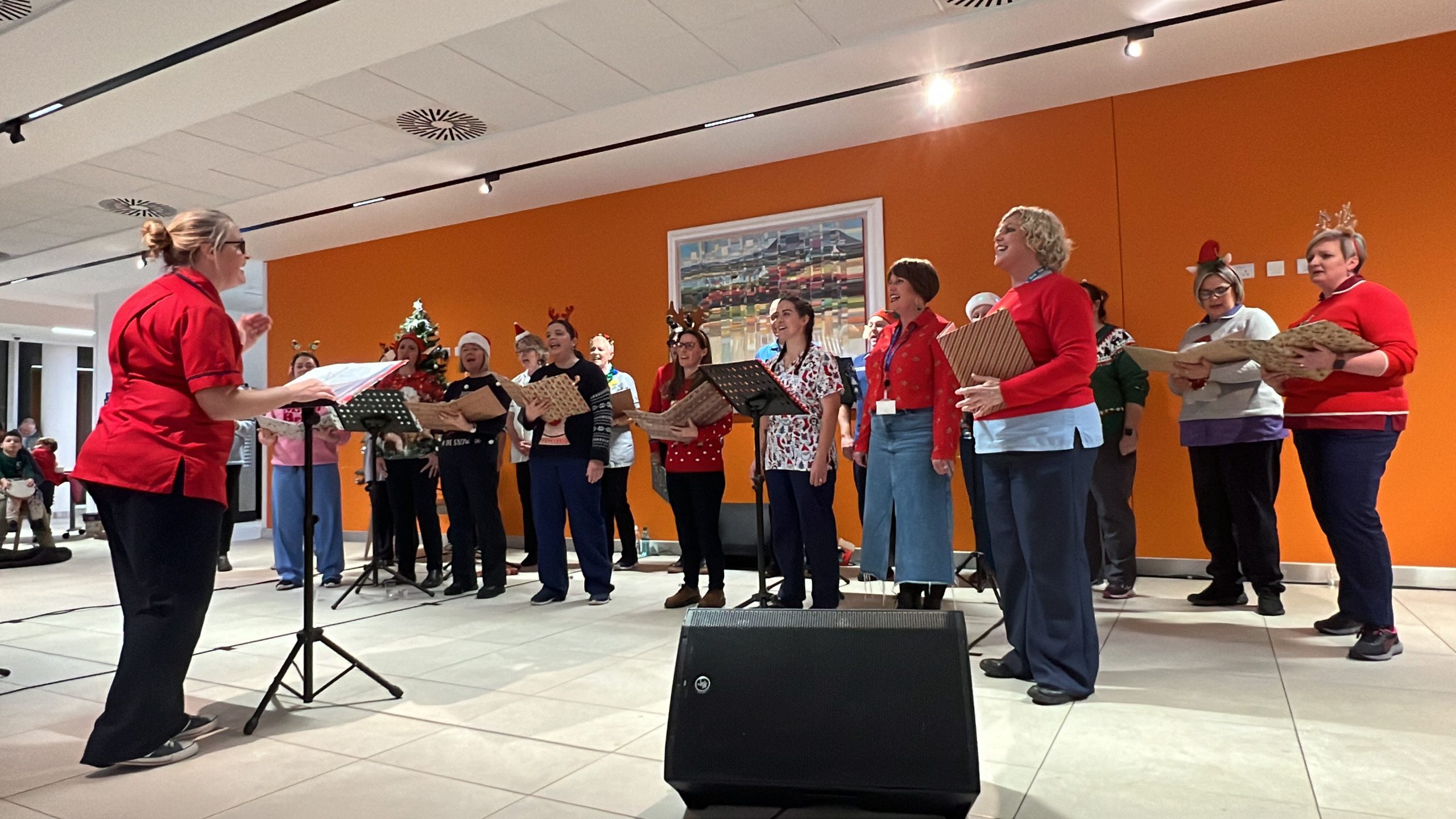 Health choir fills the air with festive Christmas carols - South ...