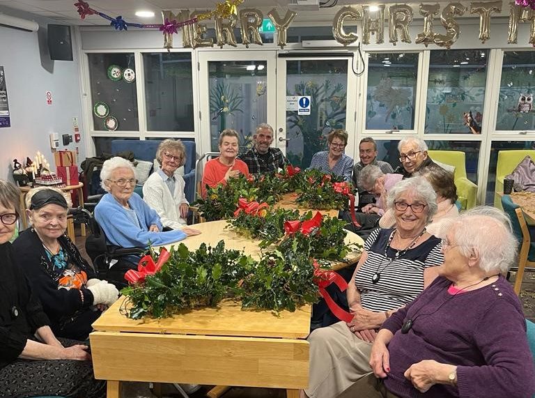 Kilcooley Community Forum Spreads Holiday Joy With A Christmas Wreath ...